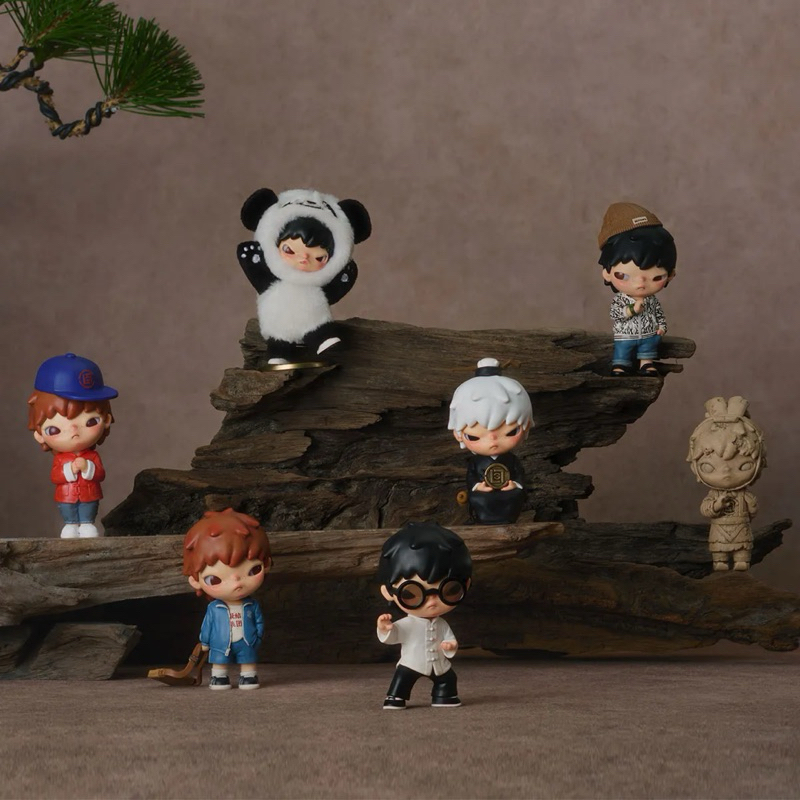 [พร้อมส่ง/เช็คการ์ด] Hirono × CLOT Series Figures V8 | Shopee Thailand