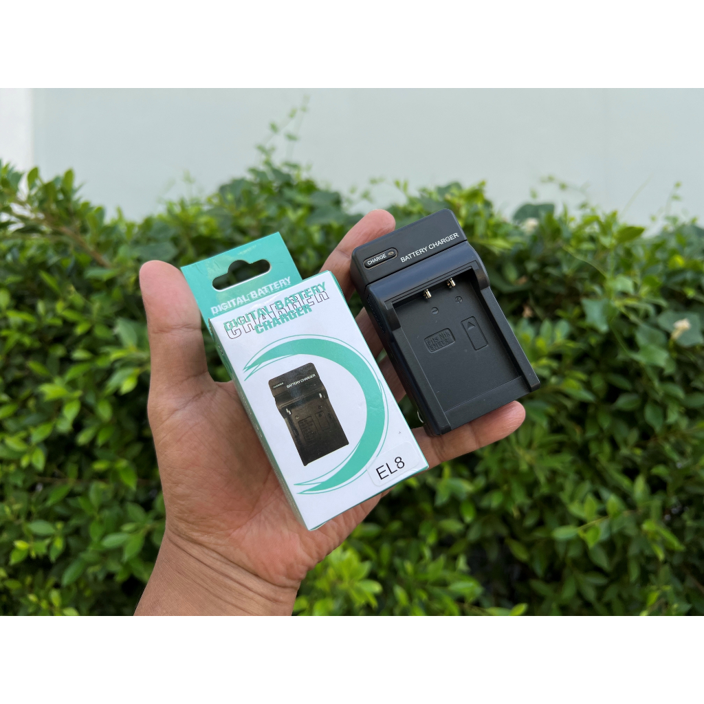 แท่นชาร์จ รางชาร์จแบตรุ่น Nikon EN-EL8 กล้อง Nikon COOLPIX P1 P2 S1 S2 S3 S5 S6 S7 S7C S8 S9 S50 ...