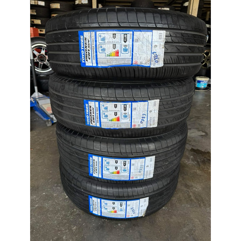 🚗🚓toyo 235/60/18 proxes CR1 suv ยางใหม่ปี23 สอบถามได้ค่ะโปรแรง⚡️ ...