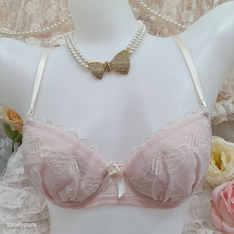 D65 ลายหัวใจ Japan ยกทรงเจ้าหญิง ยกทรงญี่ปุ่น มือสอง | Shopee Thailand