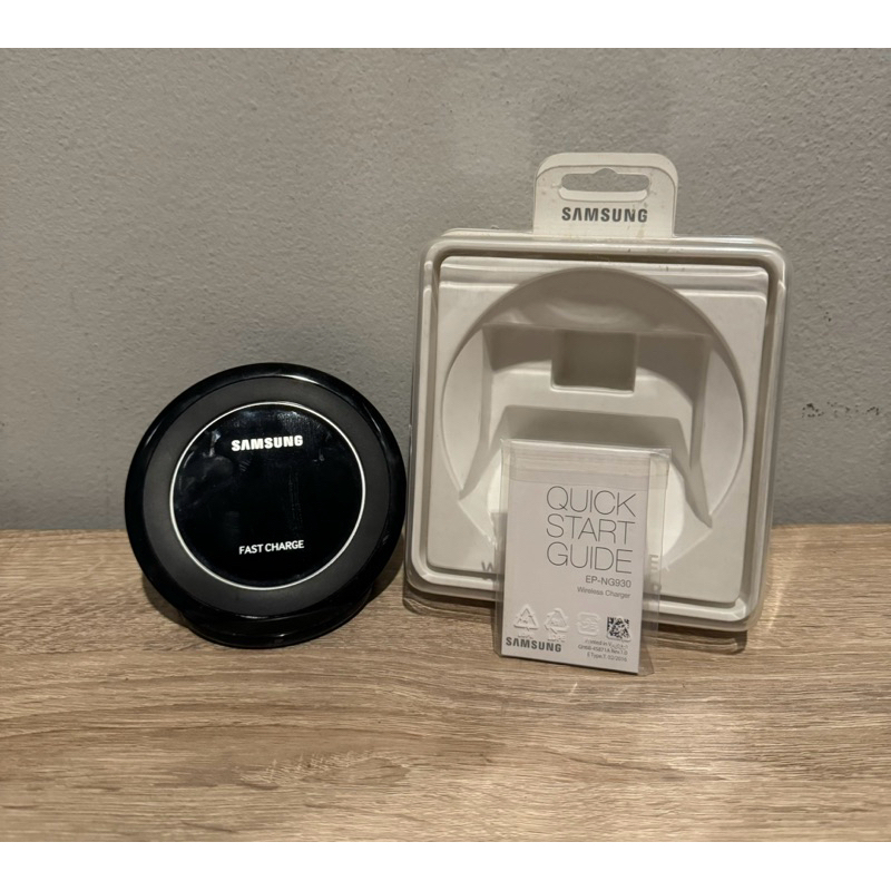 (SALE 570 !! ใส่ Code Shopee) Fast Charger Wireless Charging Stand Pad for Samsung สภาพเหมือนของ ...