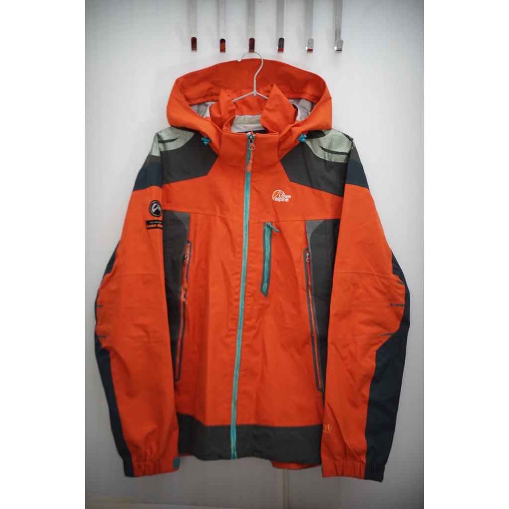 เสื้อแจ็ตเก็ต กันน้ำ กันหิมะ Lowe alpine event waterproof ( 44u ...