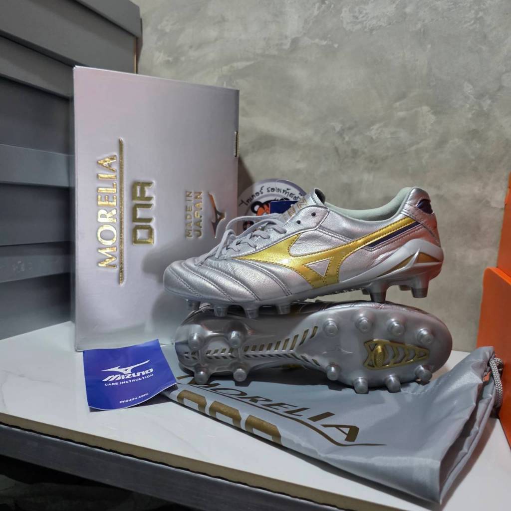 MIZUNO PLATINUM SILVER PACK Morelia2 DNA JAPAN รองเท้าฟุตบอล มิซูโน่ ...