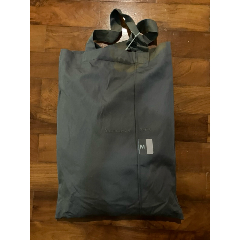 Cathay Pacific first Class Pajamas Set size M NEW | Shopee Thailand