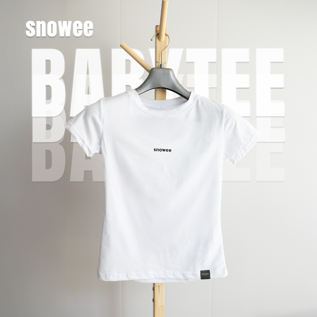 Snowee' เสื้อยืดคอกลมหญิง Babytee สลิมฟิตเข้ารูป [Polyster 100% ...