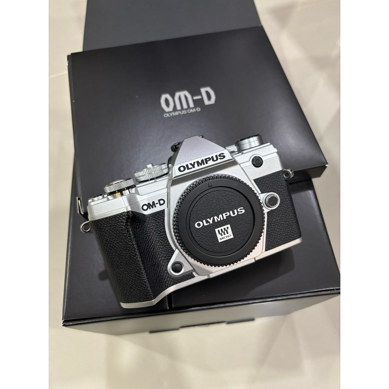 Body Olympus OM-D EM5 Mark iii แถมฟรี Lightdow 500mm F8 เลนส์Telephoto ...