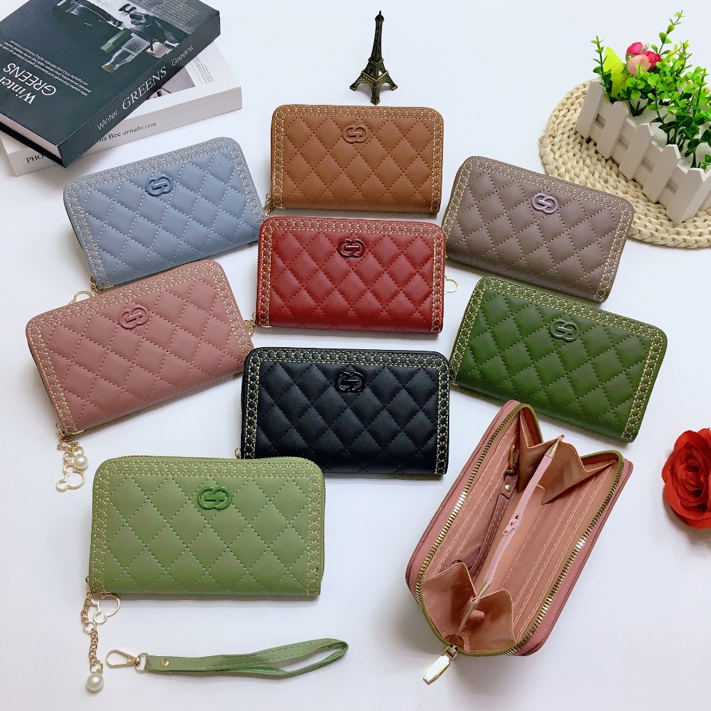 DMM02#กระเป๋าสตางค์ใบกลางมีช่วงใส่บัตรงทั้งหมด4ช่อง 📌วัดสุด:หนังPU รุ่นใหม่มีสายคล้องมือทุกใบค่ะ ...