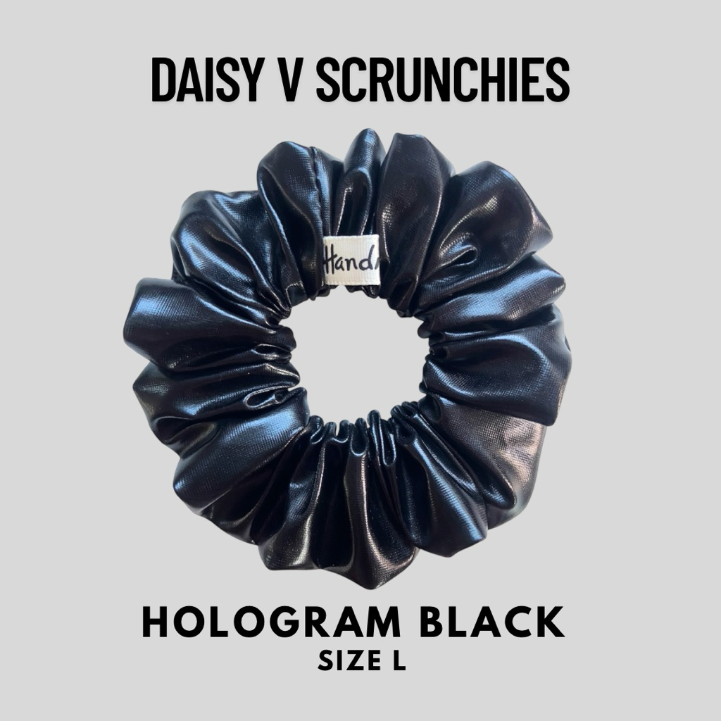 ยางรัดผม•Daisy v Scrunchies • Hologram Black ผ้าเงา | Shopee Thailand