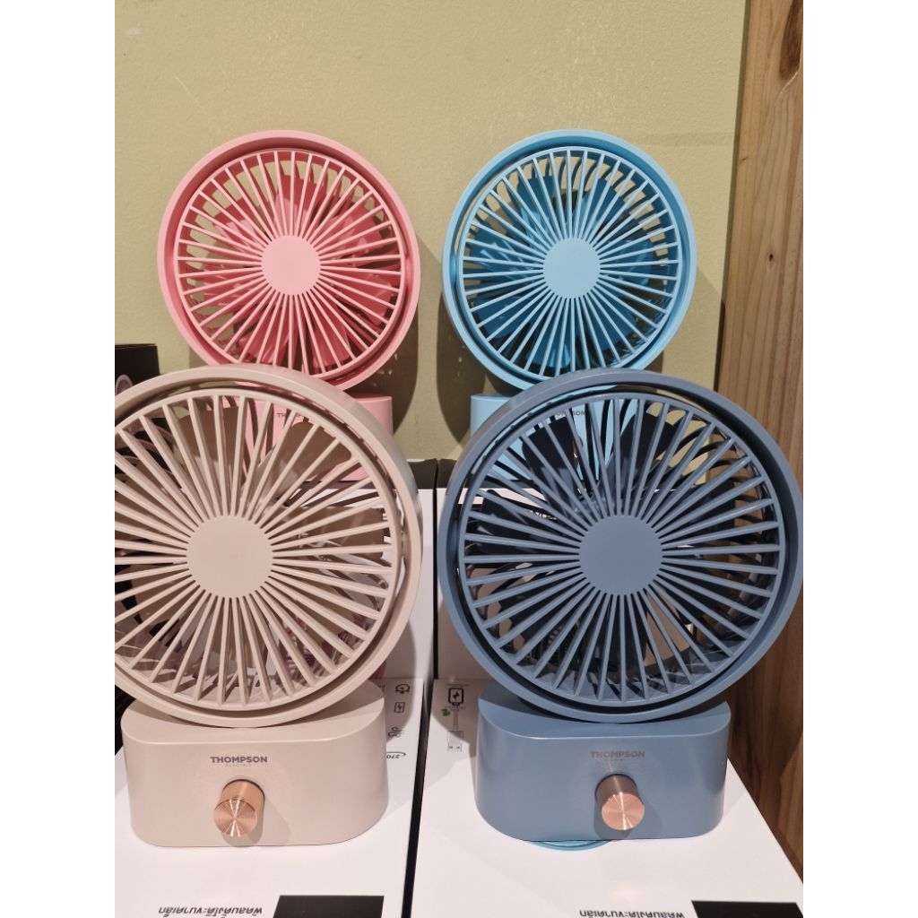 DESK TOP MINI FAN พัดลมชาร์จไฟอเนกประสงค์ Thompson | Shopee Thailand