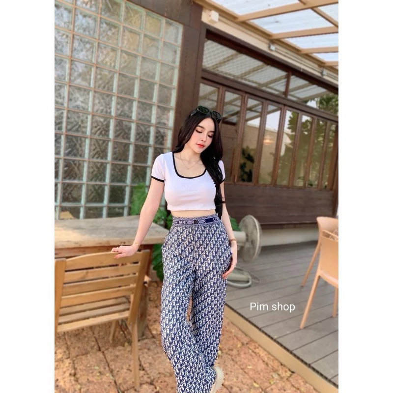 Roseshop set 2 ชิ้น เสื้อคอยูแต่งทูโทนแมทส์ กับกางเกงแต่งขอบ เป๊ะ น่ารักสุด cute | Shopee Thailand