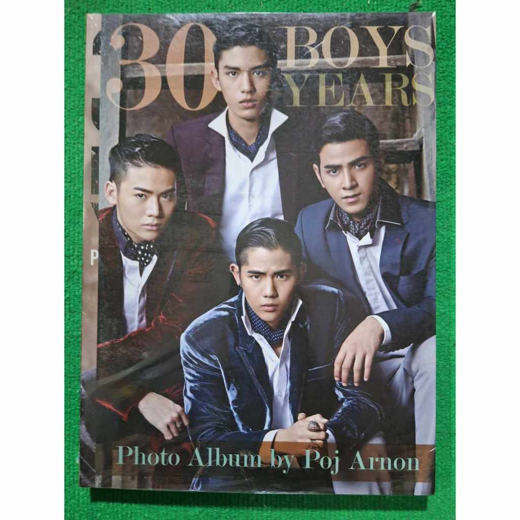 หนังสือ อัลบั้ม 30 BOYS 30 YEARS Photo Album by Poj Arnon ใหม่ในซีลยัง ...