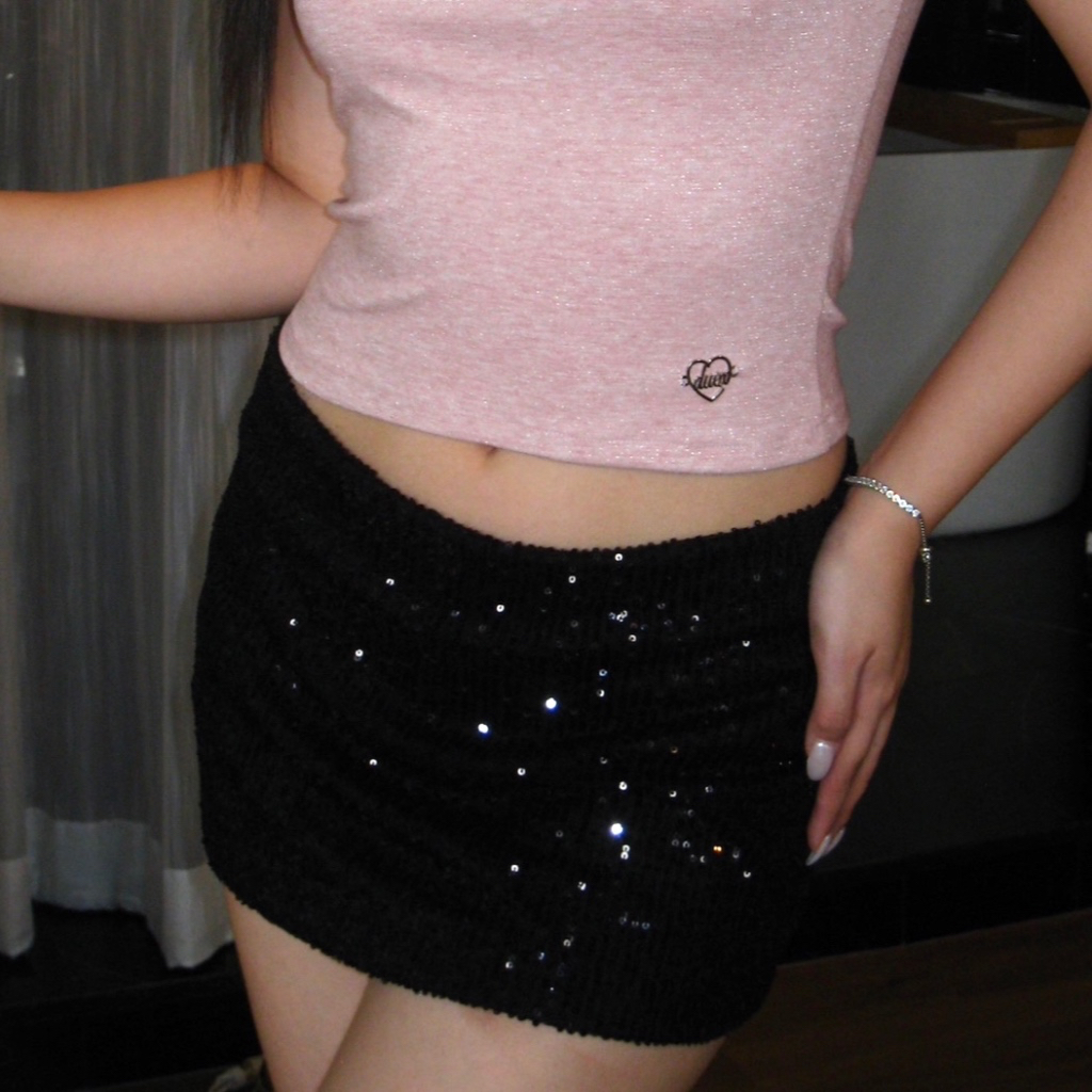 enchanted skirt by Duex Studio กระโปรงสั้นปักเลื่อม เอวต่ำกำลังดี ...