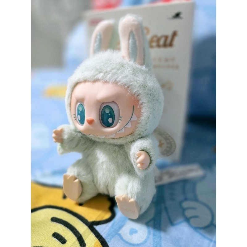 Labubu v2 QuQu popmart แท้ 100% ชก ชต อุปกรณ์ การ์ด กล่องครบ | Shopee ...
