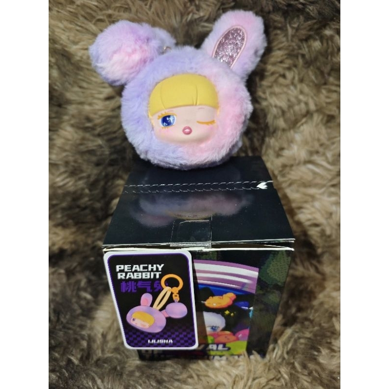 lilisha พวงกุญแจน้องกระต่ายรุ้งน้องมีปมมาให้ด้วยนะครับน่ารักมากๆ ...