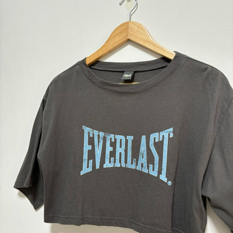 เสื้อยิดครอป แบรนด์ Everlast | Shopee Thailand