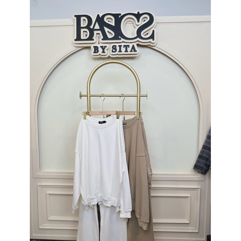 M032 Basic Warm Set ชุดเซต ชุดวอร์ม ง่ายๆแต่สามารถใส่ไป Airport Look ได้ แบบสบายๆ บอกได้เลยว่า ...