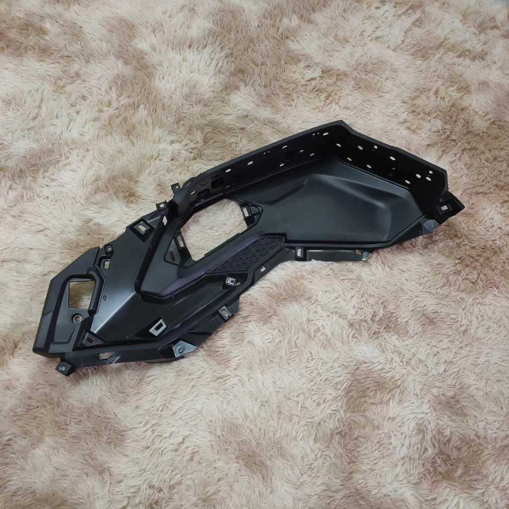 ขายึดพักเท้าซ้าย ADV150 ปี 2020-2021 รหัส 64321-K0W-NA0ZB แท้ศูนย์ ...