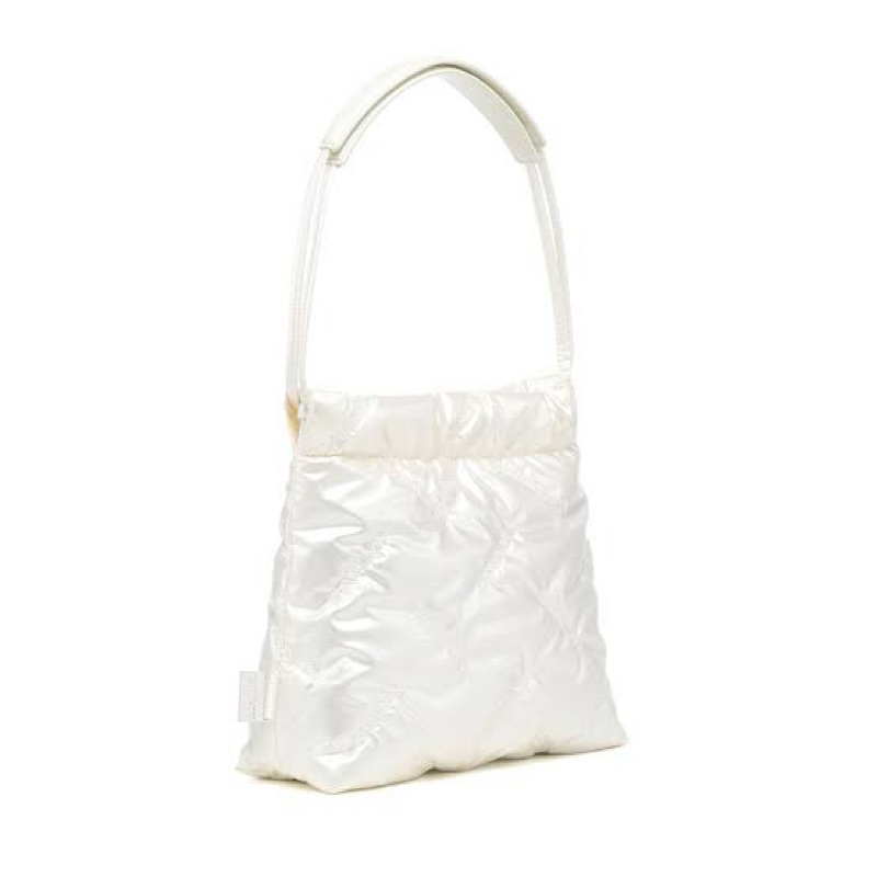 Carlyn Bag Twee Mini สี Pearl White ของแท้ | Shopee Thailand