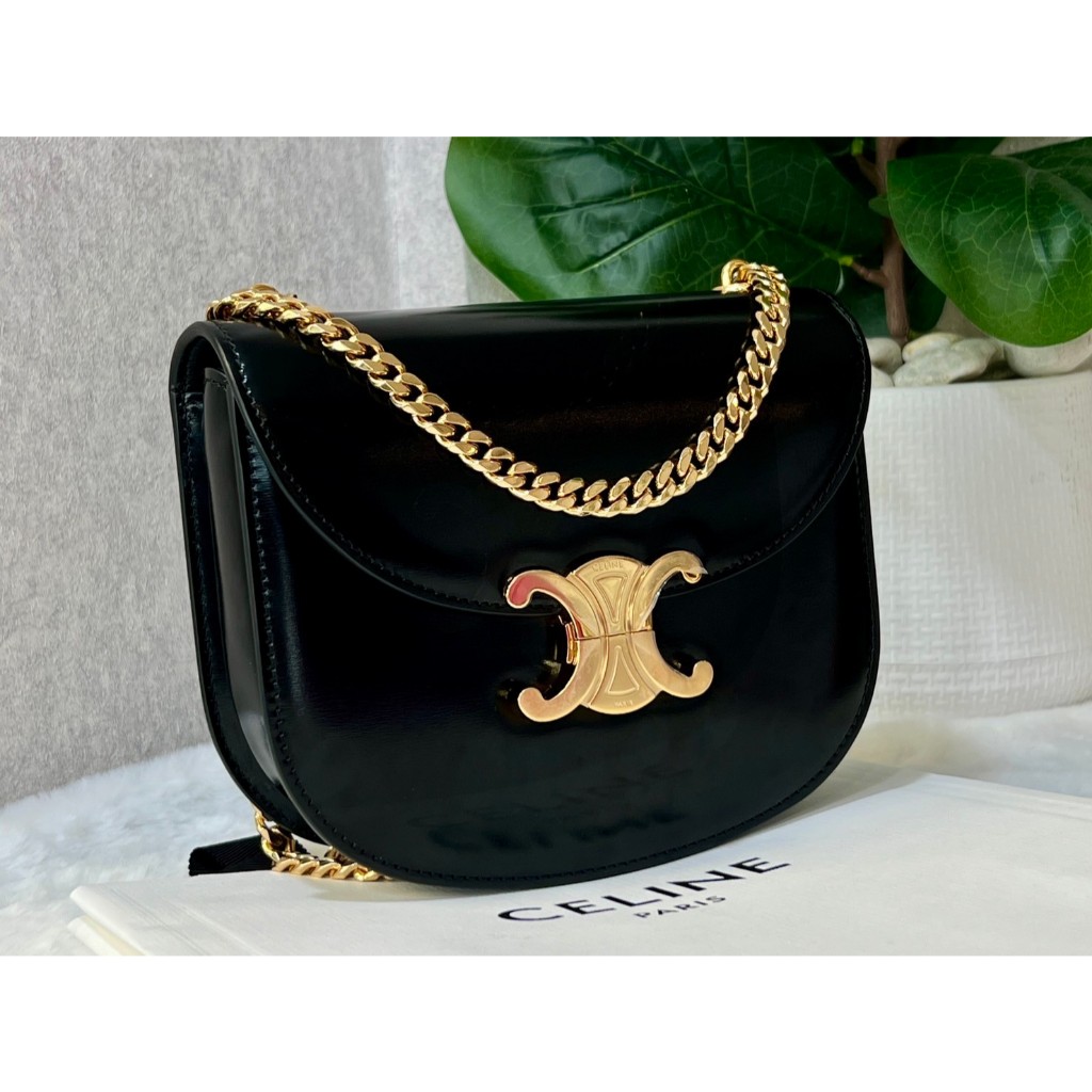 Like New Celine Chain Besace Clea Bag In Shiny Calfskin 2022 | Shopee Thailand