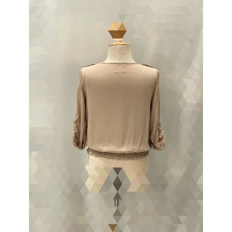 เสื้อแจ็คเก็ตทรงน่ารักมือสอง sw410 | Shopee Thailand