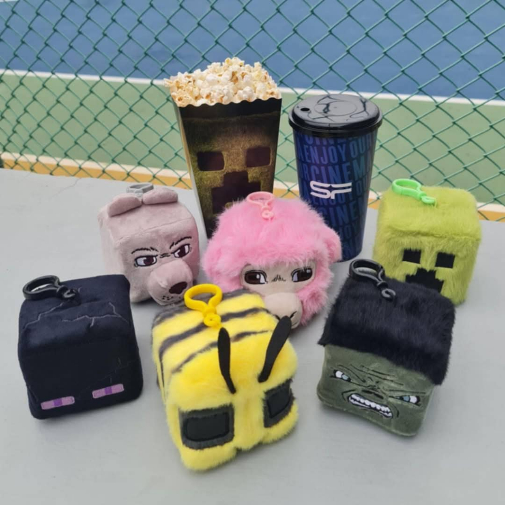 ซองสุ่มแกะให้แล้ว Minecraft Bag Tag Plush (6 Designs) A Minecraft Movie ...