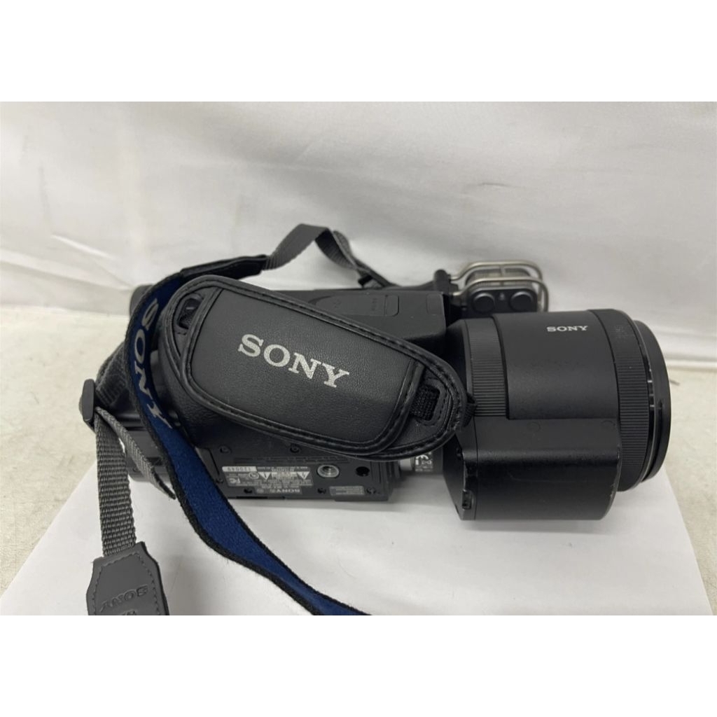 Sony NEX-VG30 Handycam E-Mount Interchange 16.1MP Digital Camcorder ...