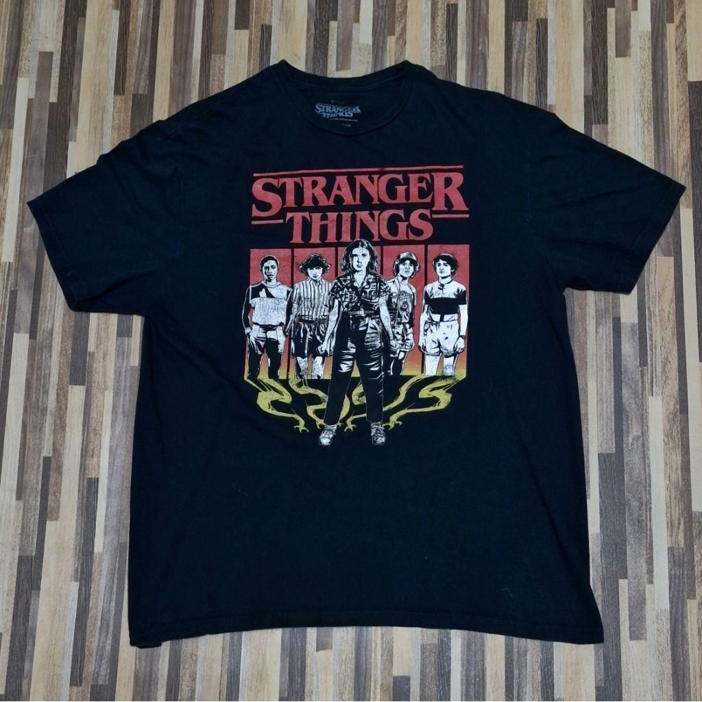 เสื้อ ซีรีย์ดัง STRANGER THINGS ss3 ปั๊มคอลิขสิทธิ์แท้ netflix | Shopee ...