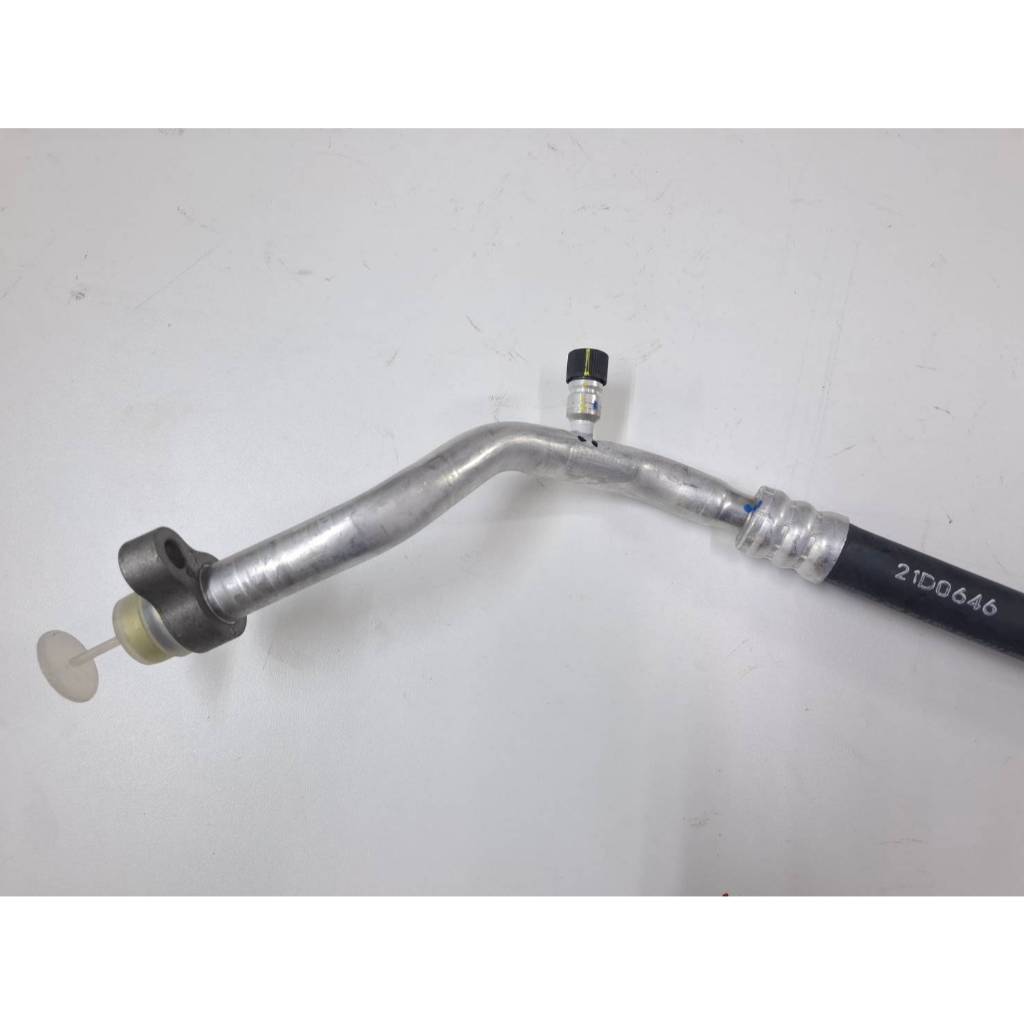 ท่อน้ำยาแอร์แรงดันต่ำ NISSAN NAVARA NP300 D23 เครื่อง YD25 92480-4KU0A ...