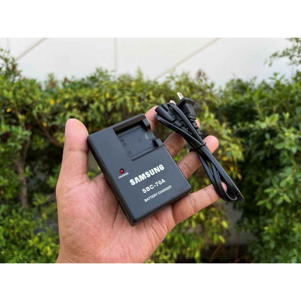 Samsung แท่นชาร์จ รุ่น SBC-70A (SLB-70A) สำหรับ BP-70A / BP-70EP มือ 1 ...