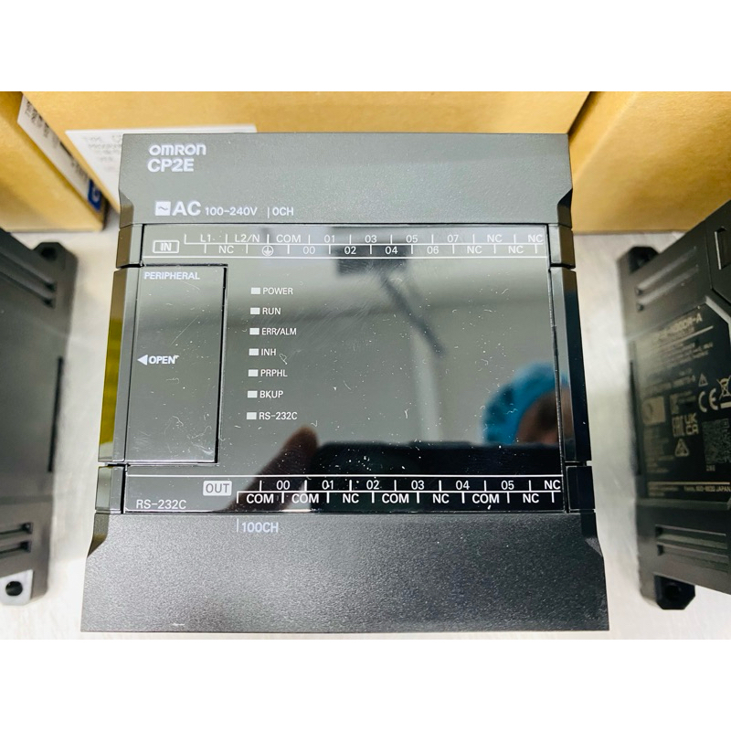 PLC omron cp2e-e20dr-a | Shopee Thailand
