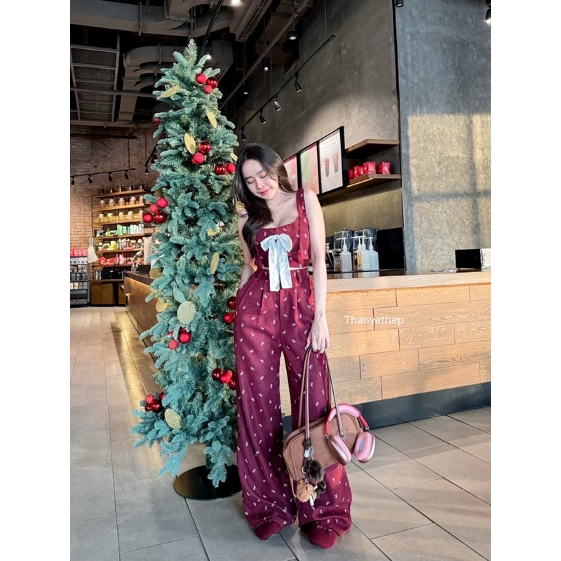 Phapassz - Setเสื้อทรงเอี้ยมลายโบว์ ปังมาก แพทเทิร์นเริ่ด สีสันสวยสดใส Thanyathep | Shopee Thailand