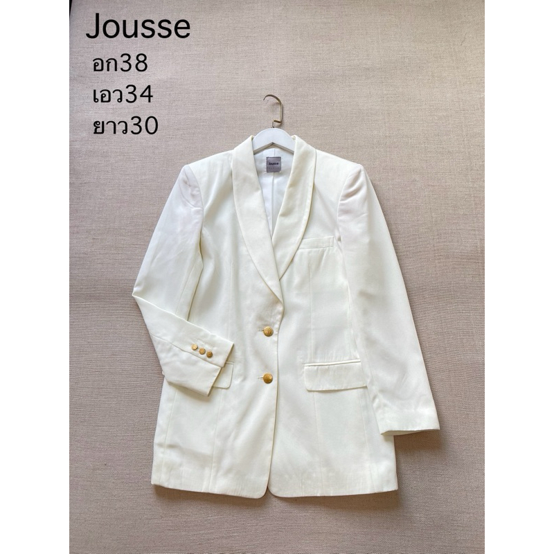 Jousse สูทยาว สีขาวกระดุมทอง มีซับใน สภาพดีค่ะ | Shopee Thailand