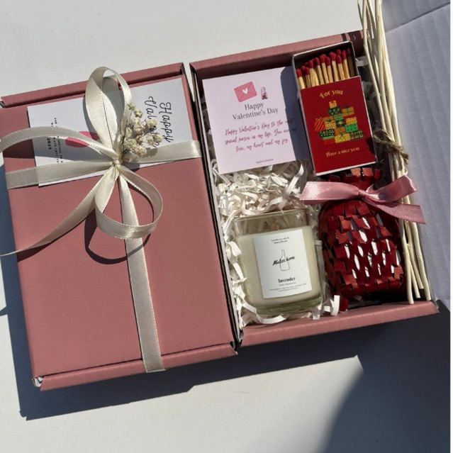 Gift G20 ของขวัญเทียนหอม ไม้หอมกระจายกลิ่น กล่องชมพู โบว์ครีม ของขวัญ ...