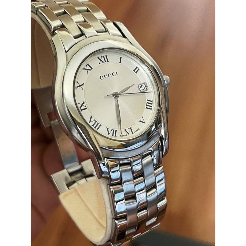 GUCCI Round face Watches 5500M Quartz Silver Dial Women's SS | Shopee ...