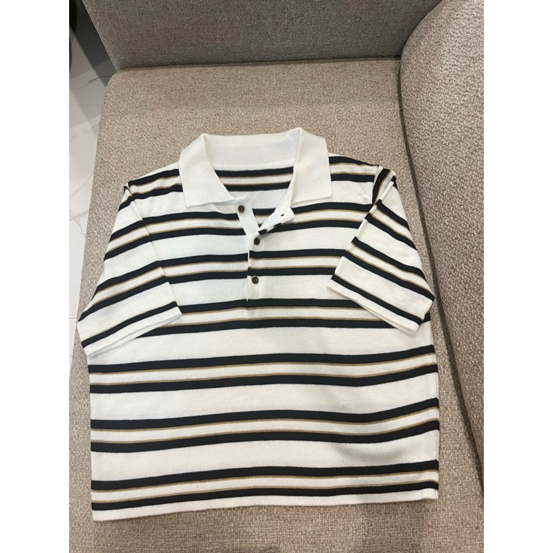 งานมือ 2 ส่งต่อ จากร้าน VIPH คอปกไหมพรม ลายทาง ใส่ครั้งเดียว | Shopee ...