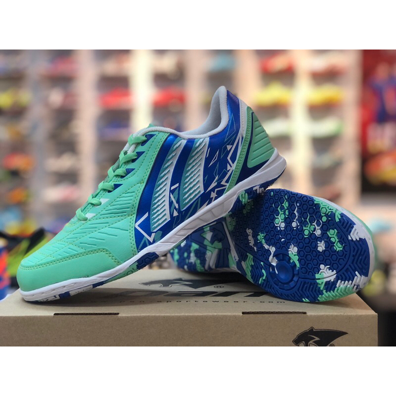 รองเท้าฟุตซอลเด็ก Pan nitro | Shopee Thailand