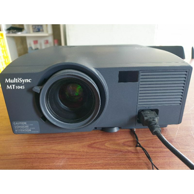 โปรเจคเตอร์ NEC MULTISYNC 3LCD PROJECTOR MODEL MT1045 ชม 320H สถาพตาม ...