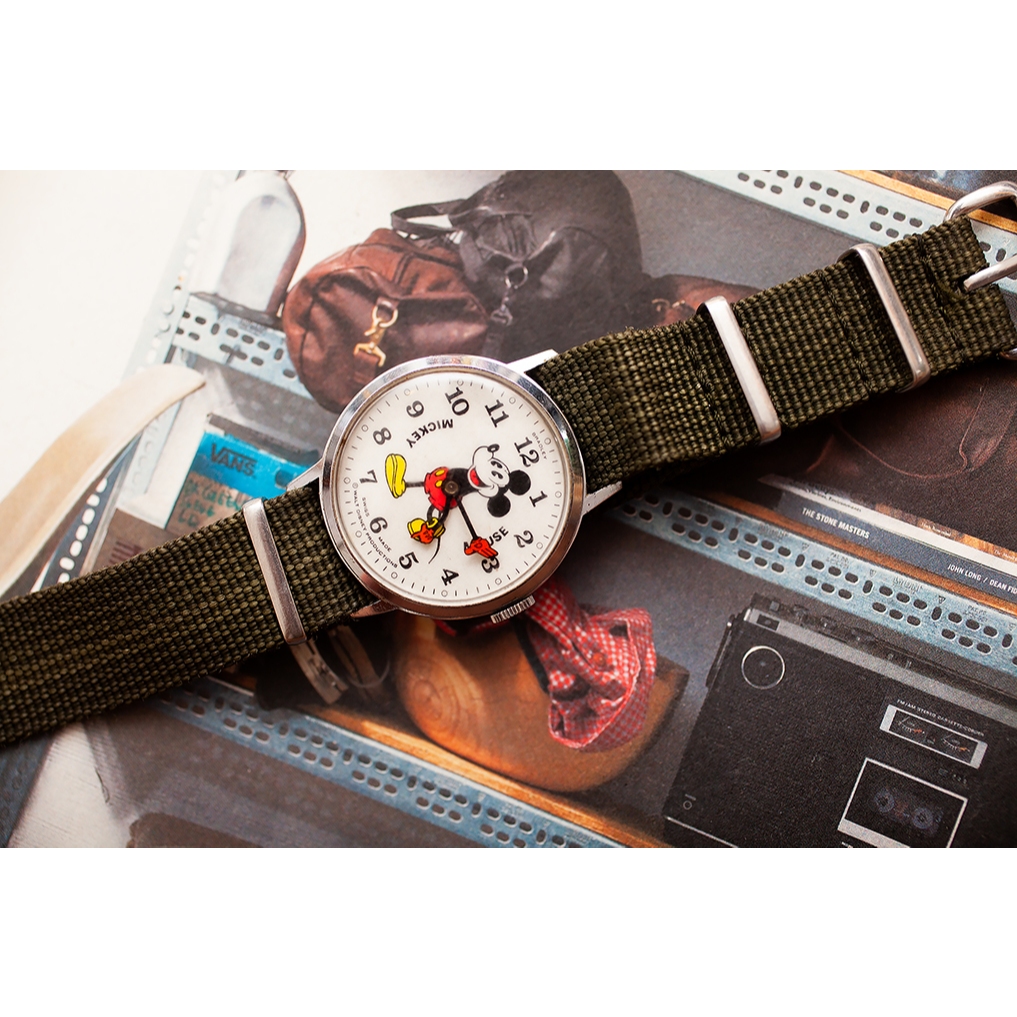 นาฬิกา mickey mous mickey Bradley รุ่น Pied eye Vintage Watch Mickey ...