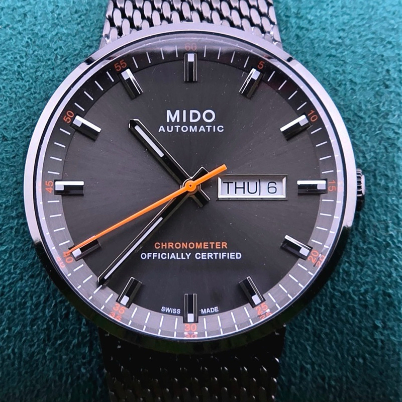 Mido Commander Icône M031.631.33.061.00 - ∅ 42MM | Shopee Thailand