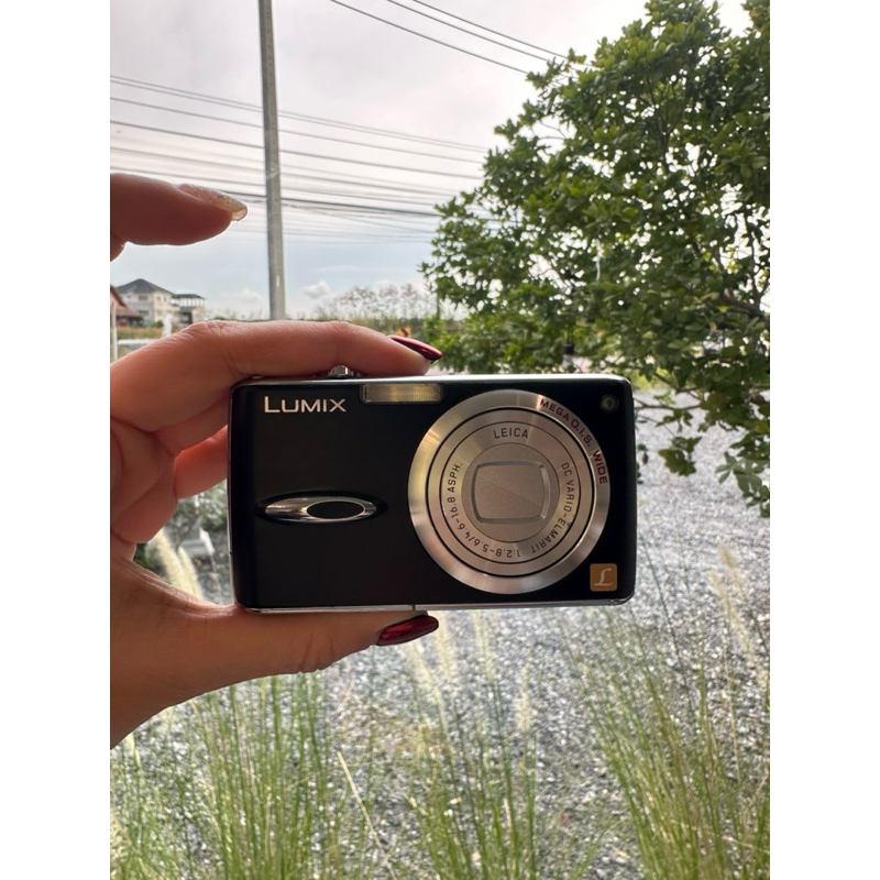 กล้องดิจิตอลมือสอง panasonic fx01 สีดำ รุ่นคุณเก้า คุณชาล็อต | Shopee Thailand