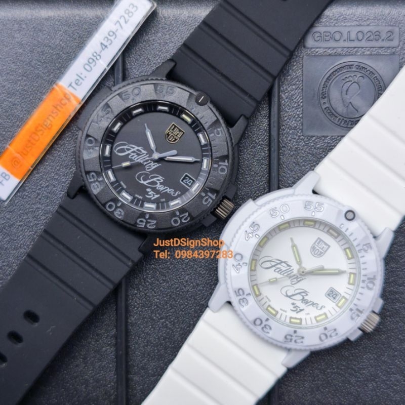 Luminox 3000 Falling bones set (Black/ White) limited edition 250 set ของสะสม สภาพของใหม่ ในราคา ...