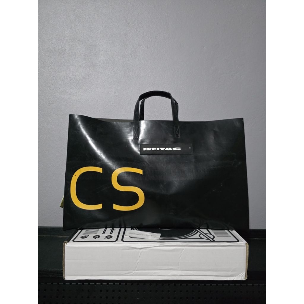 FREITAG MIAMI WIDE ผ้าใบMARATHON มือ1 แท็คห้อย | Shopee Thailand