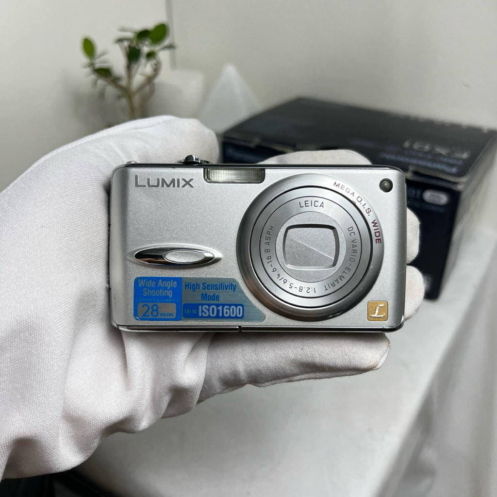 LUMIX FX01 (รุ่นหายากมากๆ)รุ่นคุณเก้าสุภัสรา กล่อง | Shopee Thailand