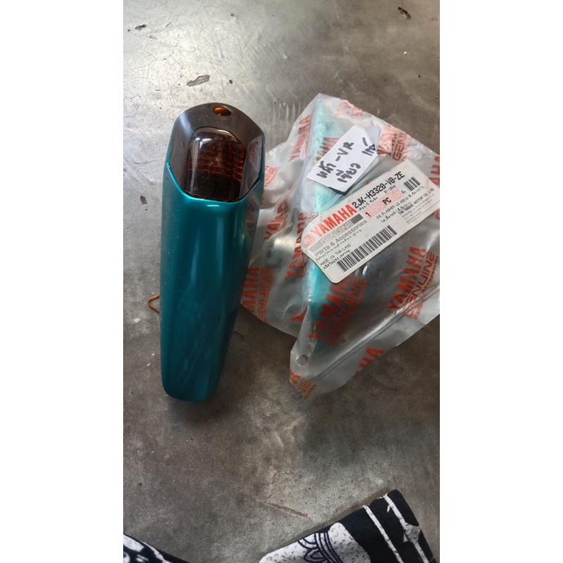 ไฟเลี้ยวหน้า VR150 แท้ YAMAHA/ซ้าย-ขวา คู่ละ400- | Shopee Thailand