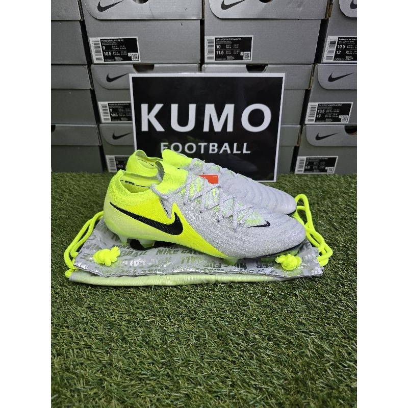 Phantom GX II Elite FG (FJ2559-003) [MAD VOLTAGE PACK] | Shopee Thailand