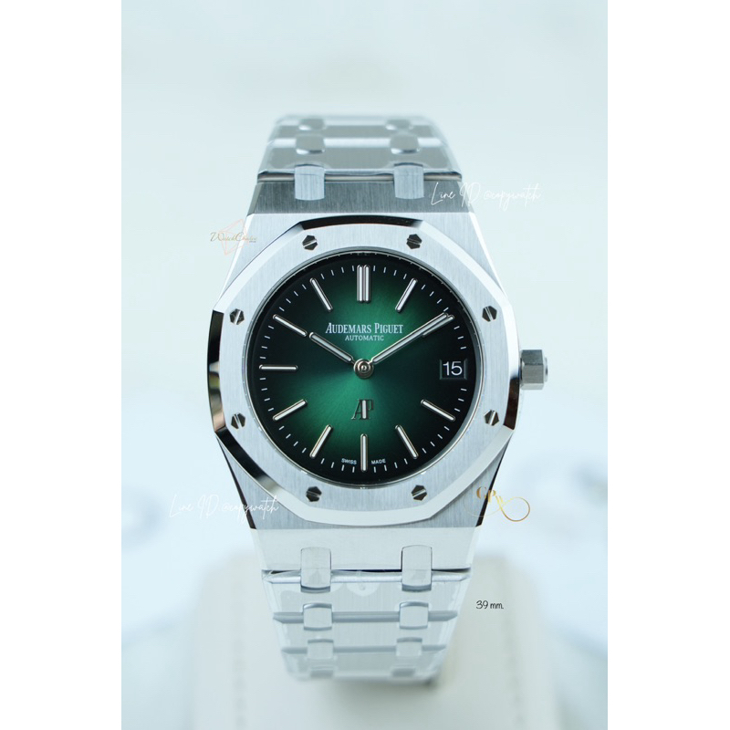 Audemars Piguet Royal Oak 39 mm. AP15202 Green Automatic swiss movement ...