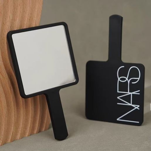 พร้อมส่ง Nars Handheld mirror ลิขสิทธฺ์ของแท้ ฉลากไทยค่ะ | Shopee Thailand