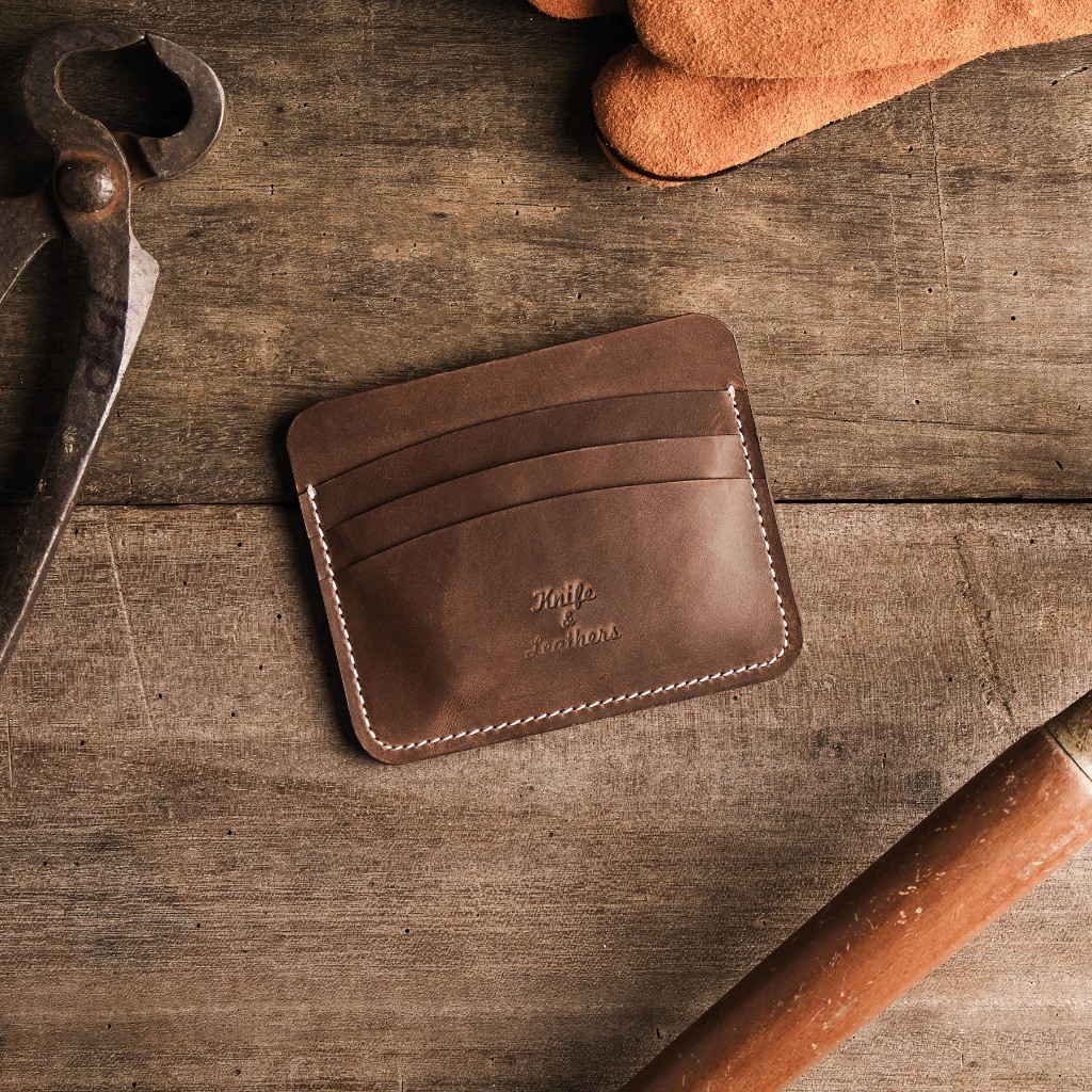 "Southern" Card Holder | กระเป๋าใส่บัตรหนังออยล์พูลอัพแท้ | Shopee Thailand