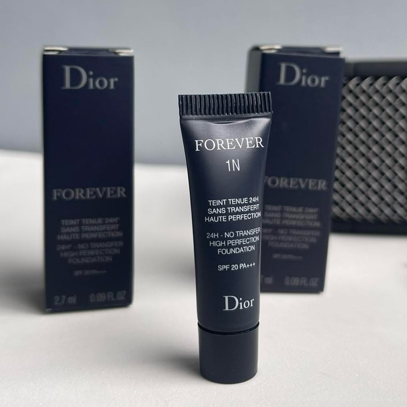 Dior Forever / Forever Skin Glow 24H Wear Radiant Foundation 2.7ml | Shopee Thailand