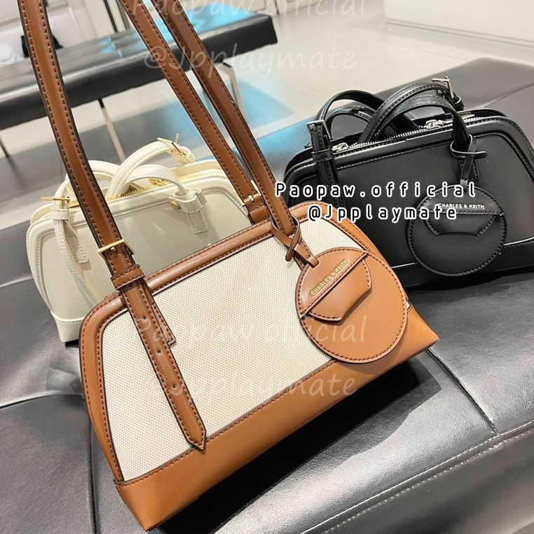กระเป๋าสะพายข้าง Charles & keith รุ่น Enola Elongated-Handle Bag : CK2 ...